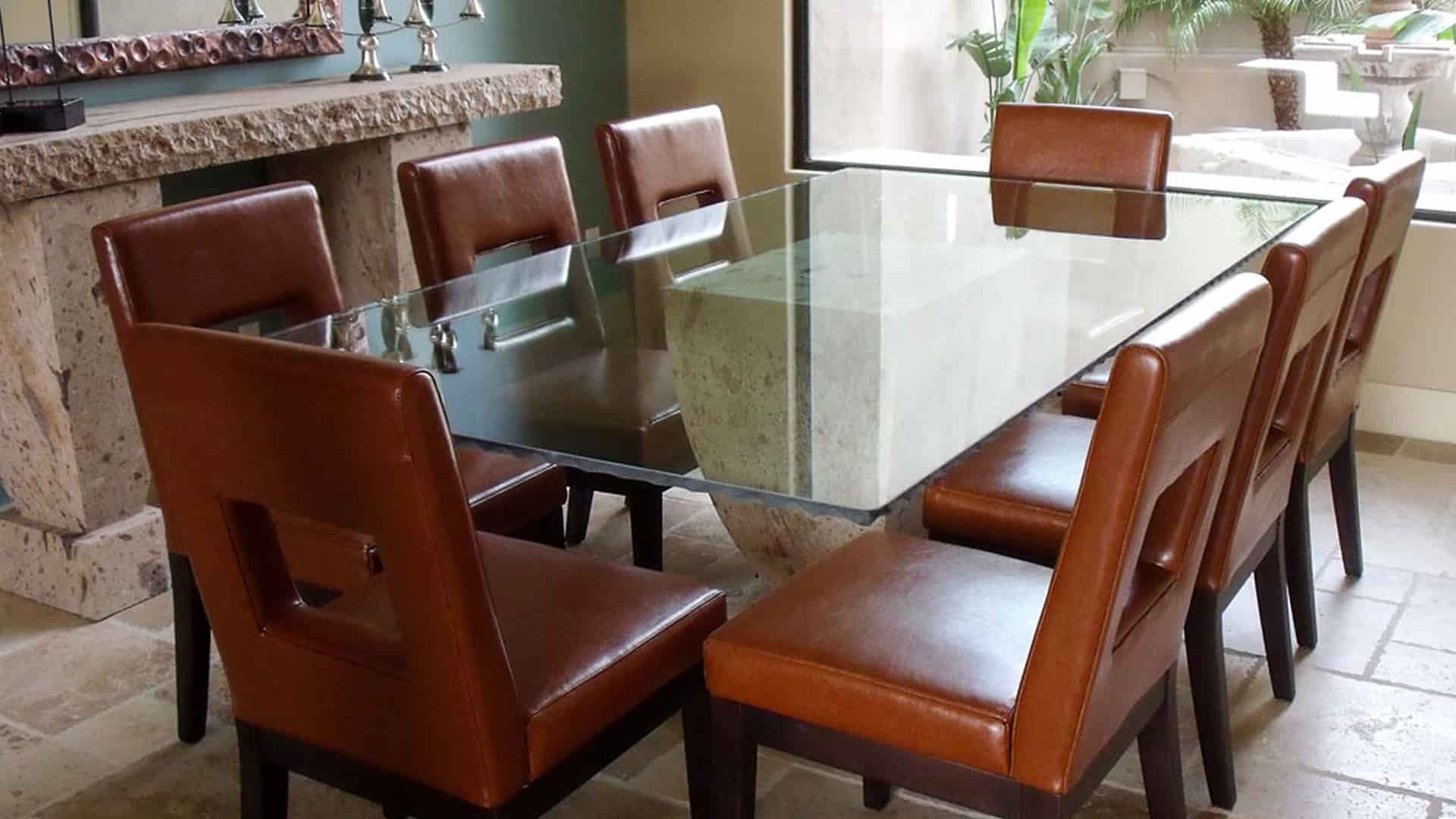 Heavy Plate Glass | Table Tops, Showers, Mallfronts & Doors